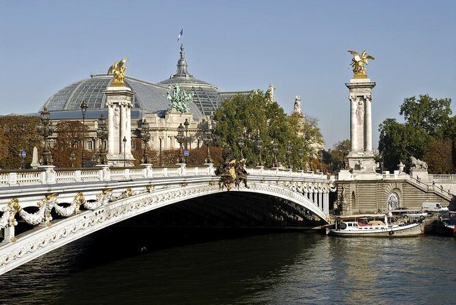 Paris Capitaine Fracasse 3 Course Seine River Dinner Cruise - The Sample Menu: What You’ll Dine On