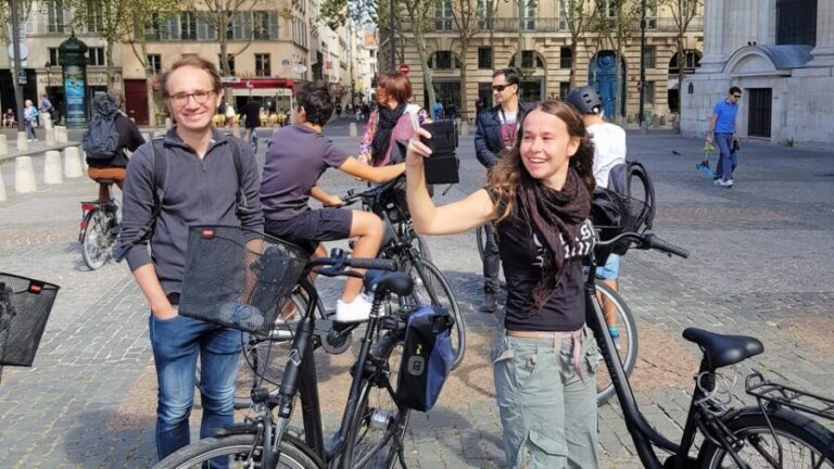 Paris: City Treasures Bike Tour - Who is this tour perfect for?