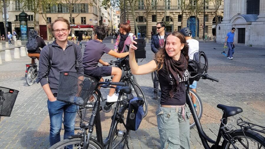 Paris: City Treasures Bike Tour - Who is this tour perfect for?
