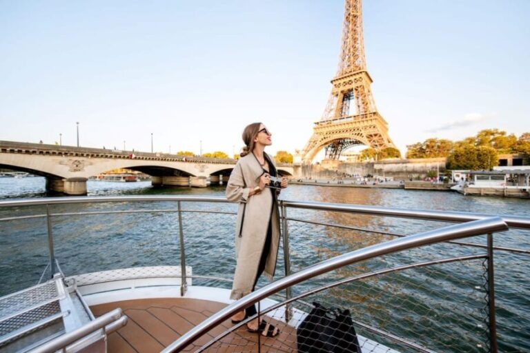 Paris: Evening River Cruise with Music - A Detailed Breakdown of the Itinerary