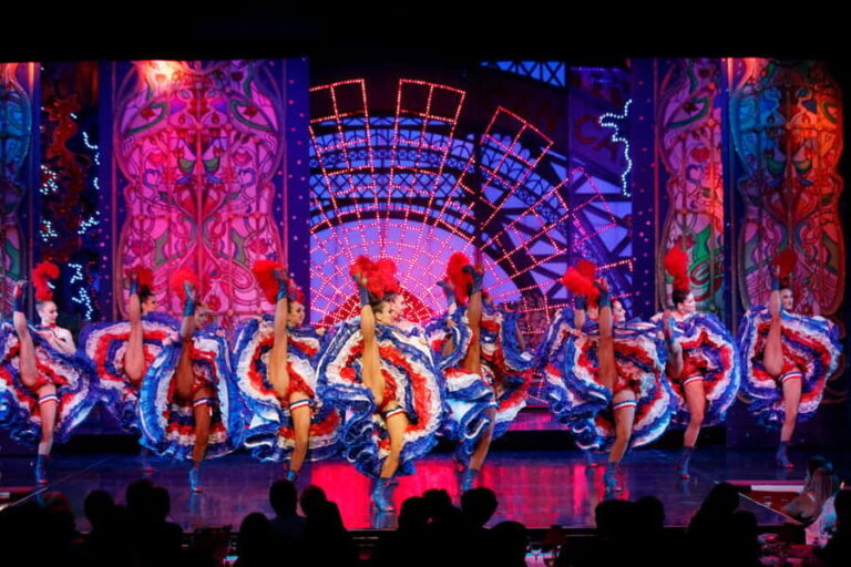 Paris: Evening Sightseeing Tour and Moulin Rouge Show - What’s Included & Whats Not