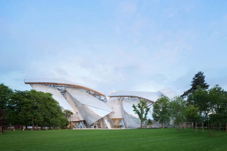 Paris: Fondation Louis Vuitton Premium Access Ticket - The Benefits of Premium Access
