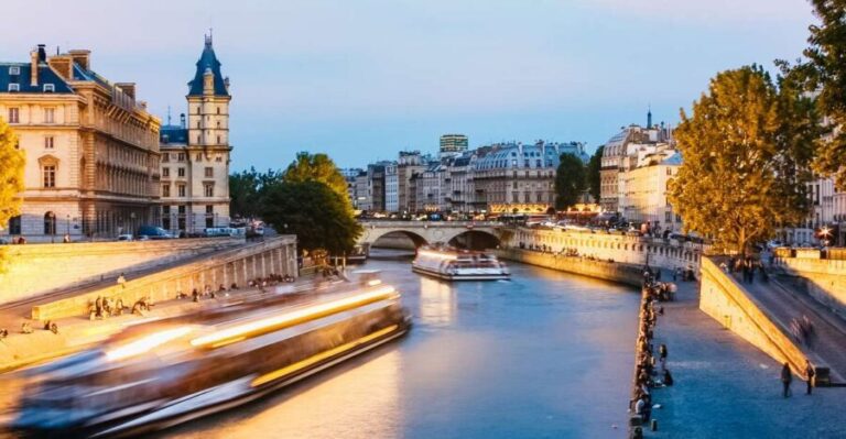 Paris: Illuminated Evening River Cruise & Waffle Tasting - The Waffle and Crepe Tasting