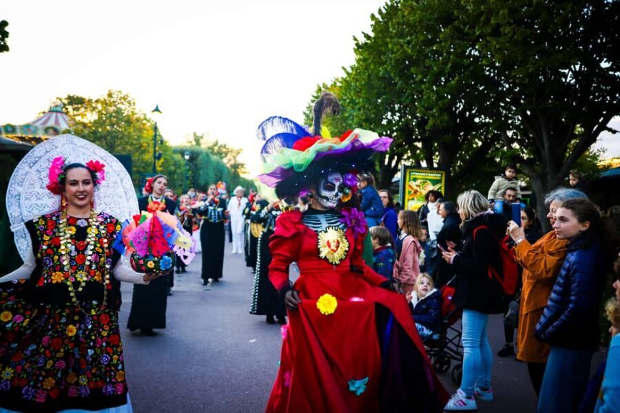 Paris: Jardin d'Acclimatation 1-Day Unlimited Pass - The Rides: Thrills, Classics, and Unique Experiences