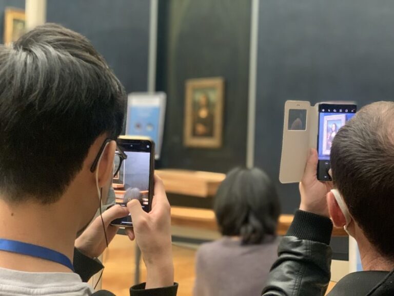 Paris: Louvre Museum Entry with History of Mona Lisa - Analyzing the Cost and Value