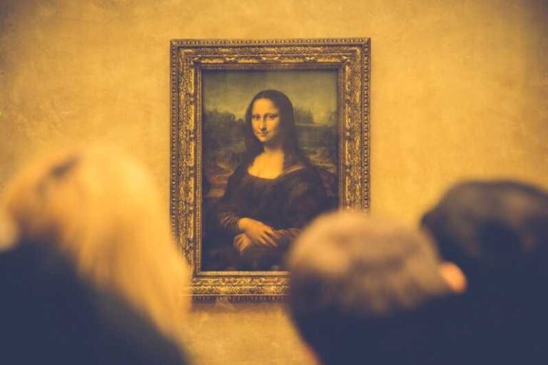 Paris: Louvre Museum Ticket and Mona Lisa Access with Host - The Value of This Tour