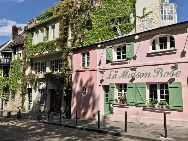 Paris: Montmartre Group Tour in German - What to Expect from the Itinerary