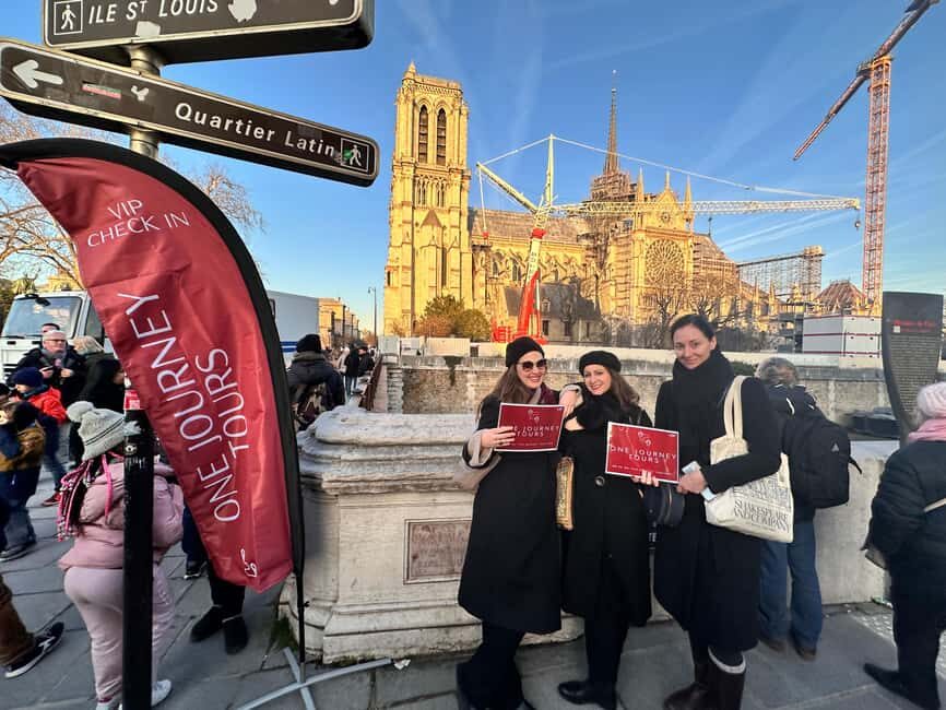 Paris: Notre-Dame Professional Guided Tour with Free Entry - Key Points