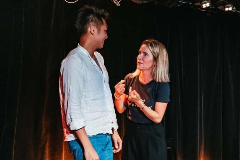 Paris: Oh My God She's Parisian! English Comedy Show - The Itinerary and Experience in Detail