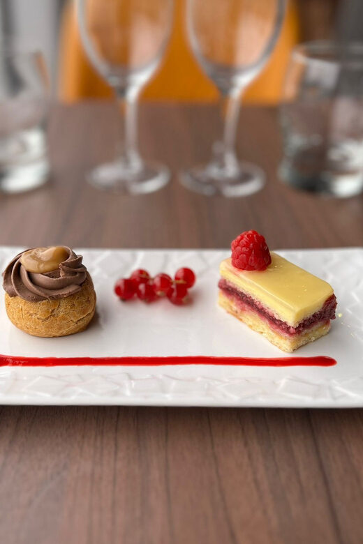 Paris: River Seine Cruise with 3-Course Lunch - What the Reviews Say