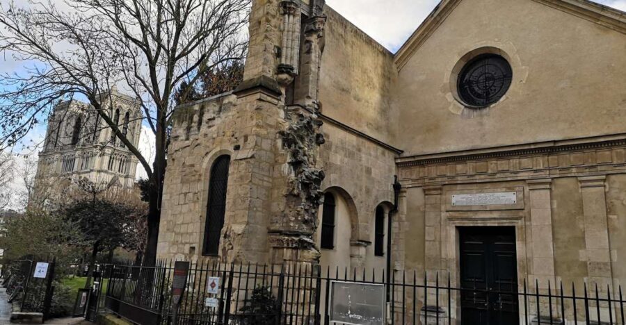 Paris: Romantic Piano Concert at Saint-Julien-le-Pauvre - The Venue: Saint-Julien-le-Pauvre