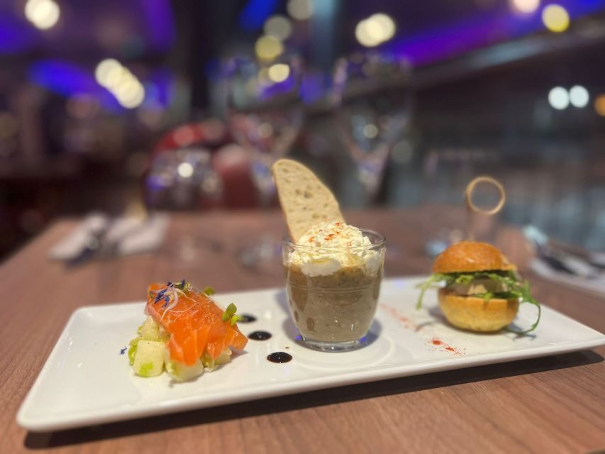 Paris: Seine River Bistronomic Dinner Cruise - Dining Experience: French Cuisine on the Seine