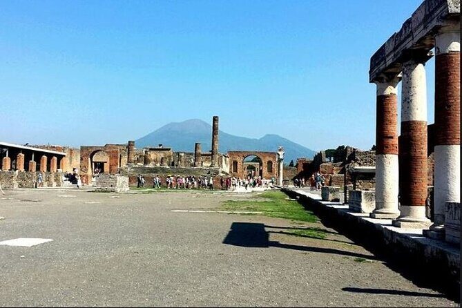 Pompeii 2h Small-Group Tour with Expert Archaeologist - Who Is This Tour Best Suited For?