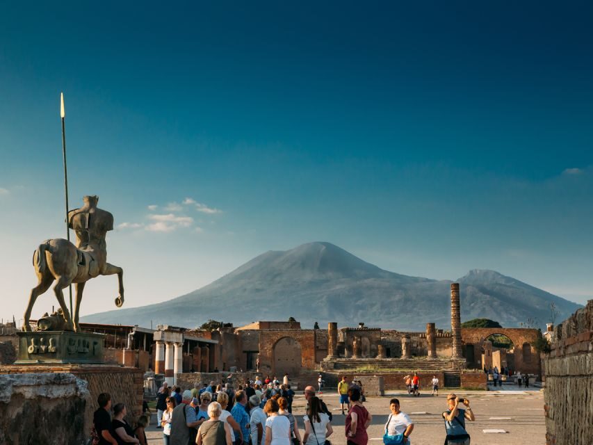 Pompeii and Vesuvius Combo with Transfer and Tickets - FAQ