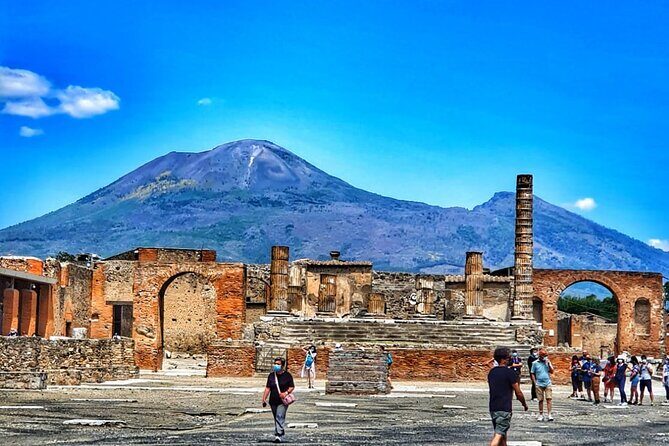 Pompeii & Mount Vesuvius Tour with Guided Visit, Tickets & Lunch - Transportation & Practical Tips