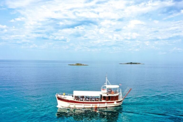 Pore: Panoramic Morning Cruise Among 20 Islands with Drinks - The Experience: From Booking to Return