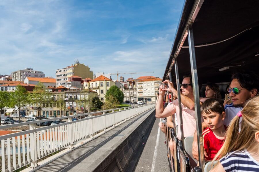 Porto: City Train Tour, River Cruise & Wine Cellar - Exploring Porto: A comprehensive view of the tour experience