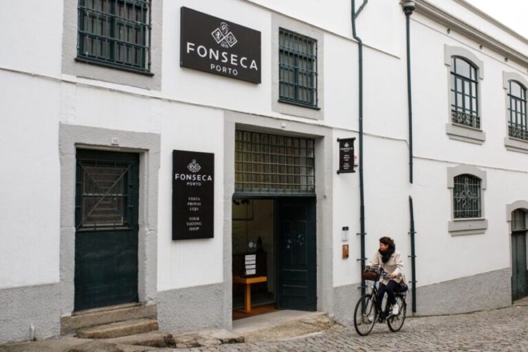 Porto: Fonseca Cellar Tour & Fado Show with Optional Dinner - What Makes This Tour Stand Out?