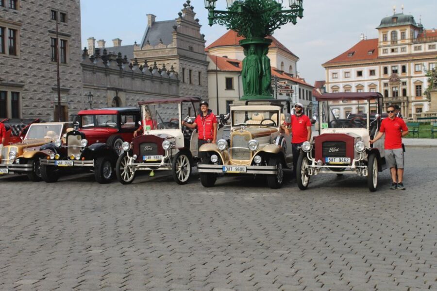 Prague: 1-Hour Vintage Car Tour - Pricing and Value: Is It Worth It?
