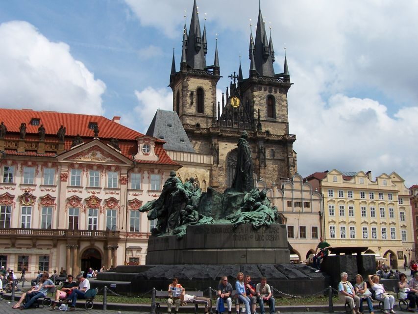 Prague: 2-Hour Old Town and Jewish Ghetto Walking Tour - Practical Details and Tips