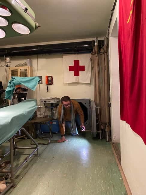 Prague: Communism and Bunker Tour with 70s Canteen Lunch - The Extended 4-Hour Experience: What’s Included?