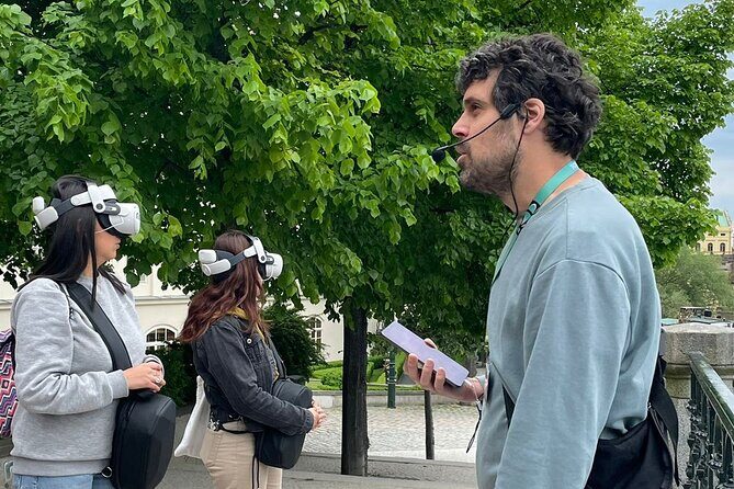 Prague Immersive Tour: Travel back in time with virtual reality - What to Expect During the Tour