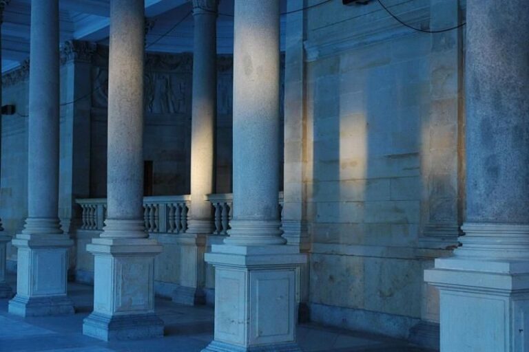 Prague: Karlovy Vary Tour with Lunch and Moser Museum Visit - The Value of This Tour