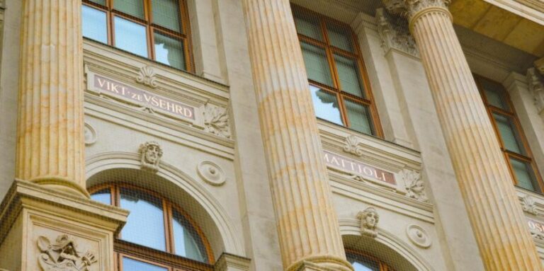 Prague: National Museum Ticket & Online Audioguide City Tour - The Itinerary and Highlights in Detail