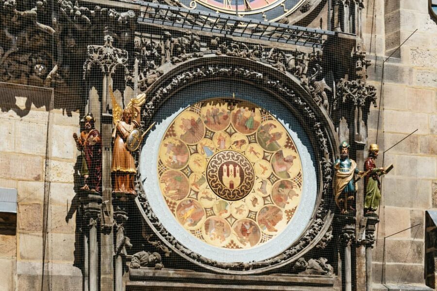 Prague: Old Town, Astronomical Clock and Underground Tour - The Charm of the Old Town and Jewish Quarter