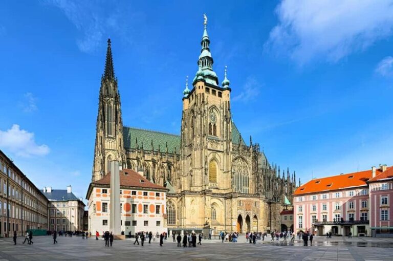 Prague: Prague Castle Skip-the-Line Ticket with Audioguide - What’s Included and What’s Not