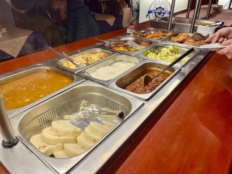 Prague: Sightseeing Boat Cruise with Buffet Dinner - The Authentic Touches from Reviewers