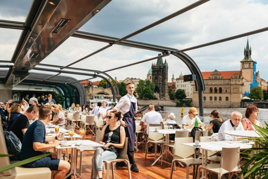 Prague: Vltava River Lunch Cruise in an Open-Top Glass Boat - Practical Tips for Your Cruise