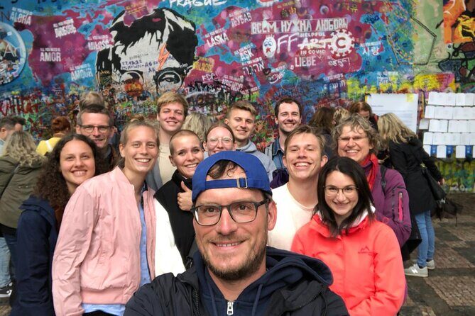 Pragues TOP Sights - Old Town, Jewish Quarter, Charles Bridge (Tip-based tour) - The Guide and Group Experience