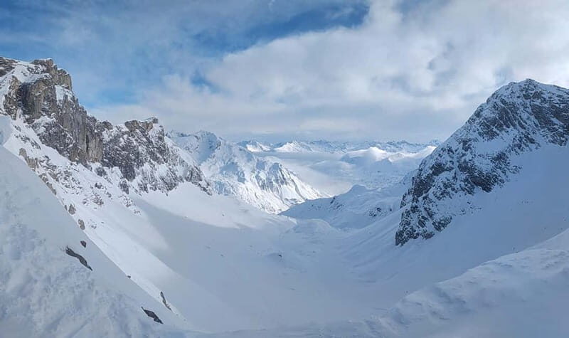 Private Andorra or Pyrinees Ski / Snowboard Tour Day trip - The Value of This Tour