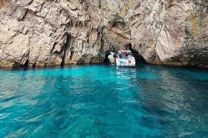 Private Boat Tour along the Amalfi Coast or Capri - What Makes the Itinerary Stand Out