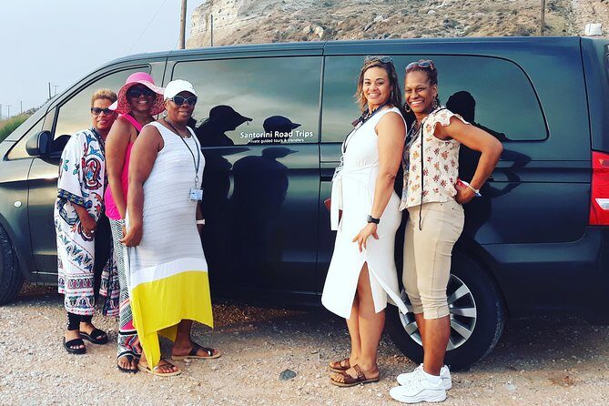 Private Classic Santorini Panorama: Visit the most popular destinations! - Who Should Book This Tour?