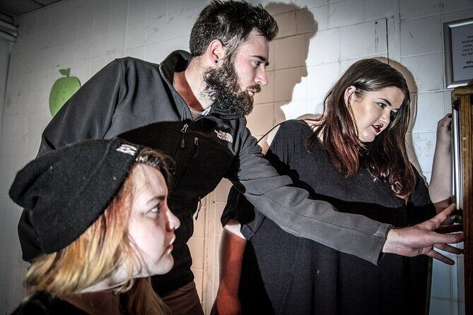 Private Escape Room with a Zombie in London - The Practicalities