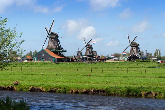 Private Excursion to Zaanse Schans, Edam, Volendam and Marken - What Sets This Tour Apart