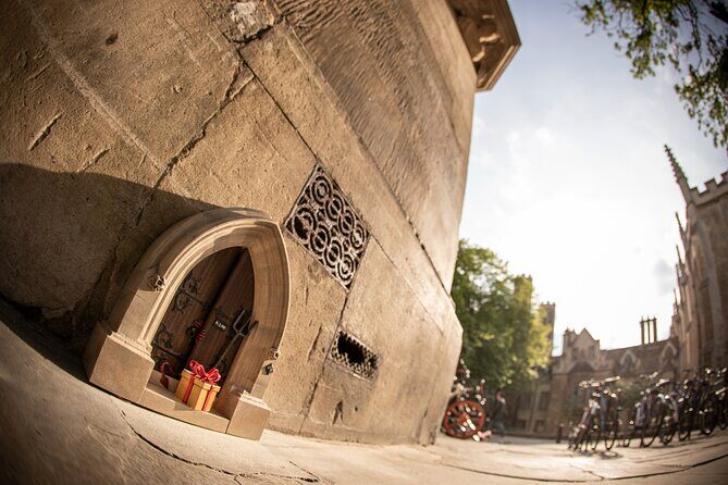 Private Self-Guided Dinky Door Hunt in Cambridge - Deep Dive into the Dinky Door Hunt Experience