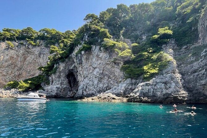 Private Speedboat Tour | Caves Beaches Islands and more - What’s Included and What’s Not