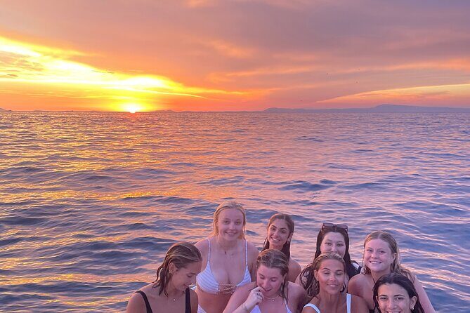 Private Sunset Boat Tour with Prosecco from Sorrento - The Experience of the Guides and Crew