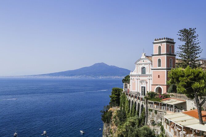 Private Tour of Pompeii, Sorrento and Positano from Naples - Transportation and Comfort: What to Expect