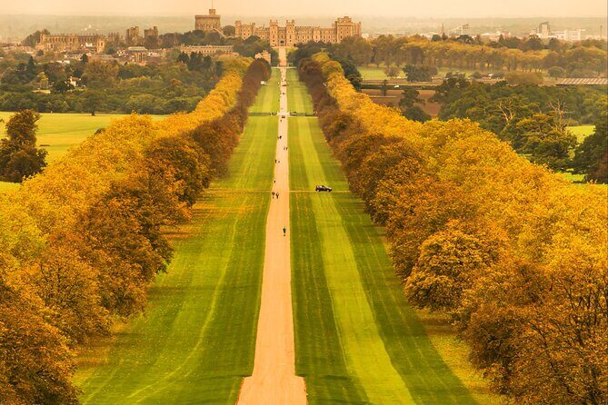 Private Windsor Castle, Stonehenge, The City of Bath Day Tour - Windsor Castle: A Royal Introduction