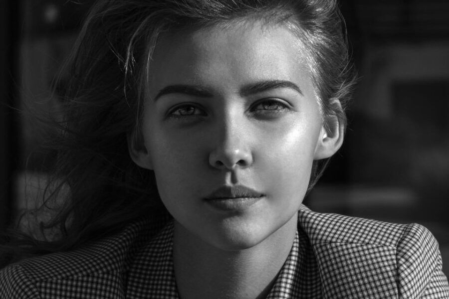 Professional photoshoot in Prague - 1 hour, 30 or 15 min - Authentic Feedback from Reviewers