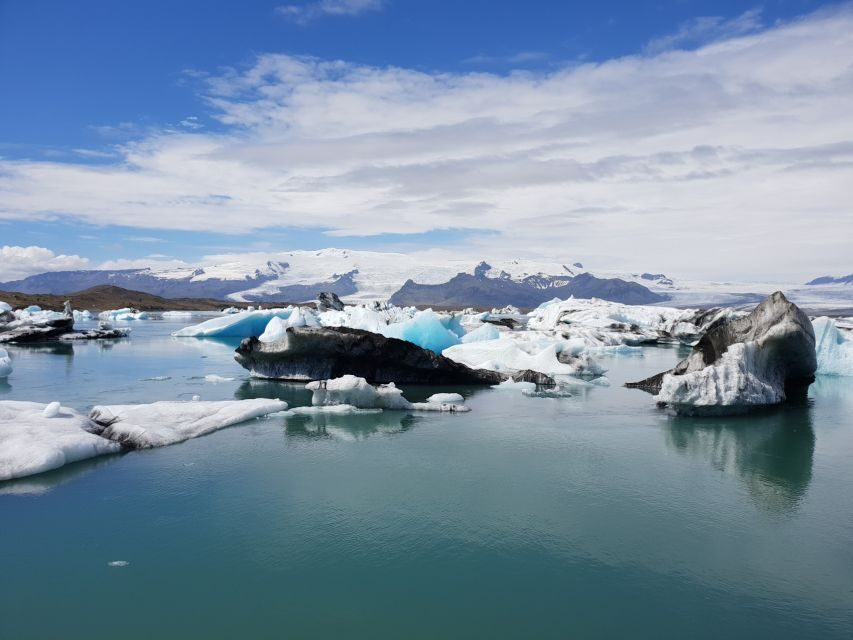 Reykjavík: 2-Day Tour with Icebergs, Glaciers & Waterfalls - Optional Glacier Hike: An Adventure with a View