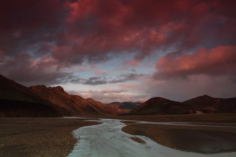 Reykjavik: Landmannalaugar Super-Jeep Tour - A Day in the Land of Lava and Color