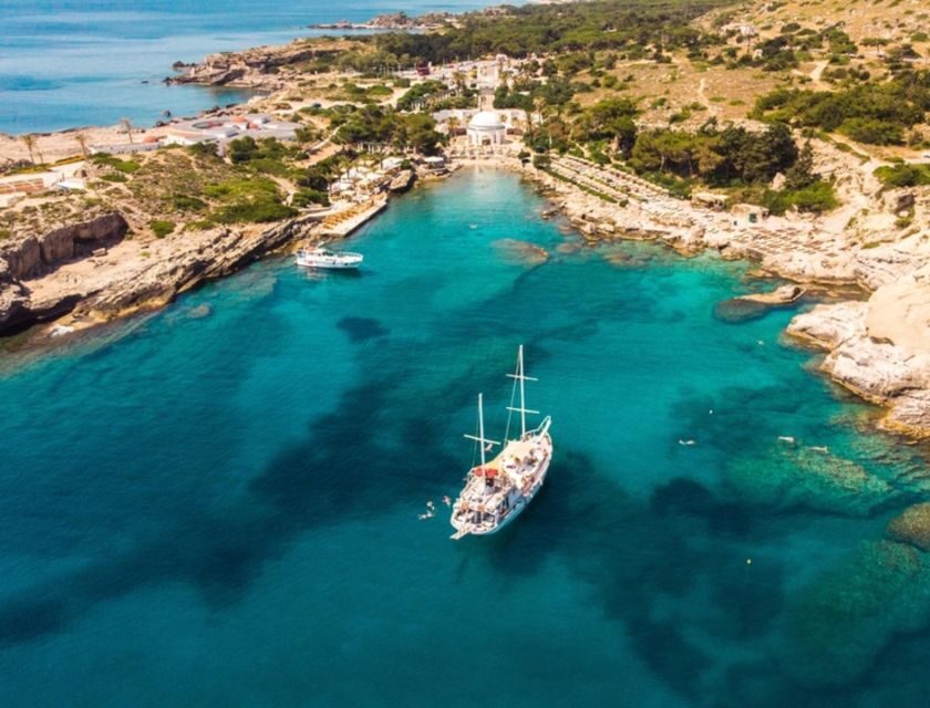 Rhodes: Sunset Cruise with Open Bar, Dinner, & Live Music - What to Expect on the Cruise