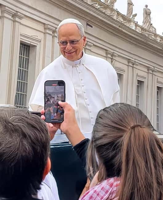 Rome: Audience Pope Leo XIV with Guided Tour - Analyzing the Value