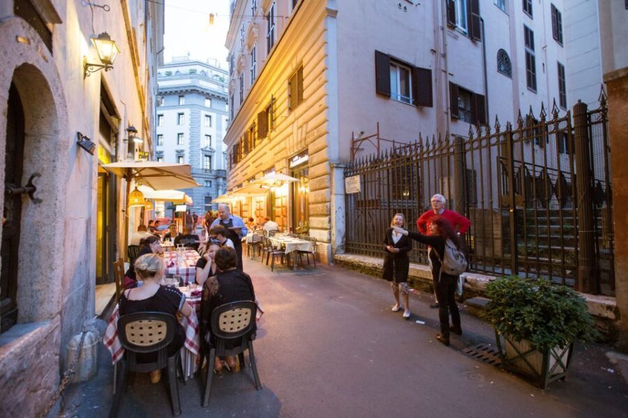 Rome: Guided City Center Evening Sightseeing Walking Tour - Exploring Rome’s Famous Landmarks