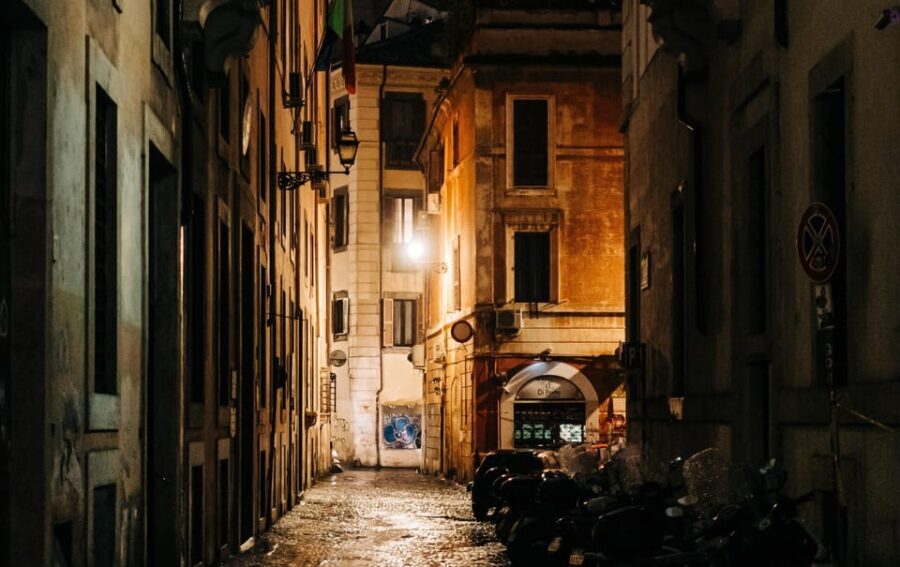 Rome: Guided Haunted Rome Ghost Tour with Dowsing Rods - The Experience and Its Highlights